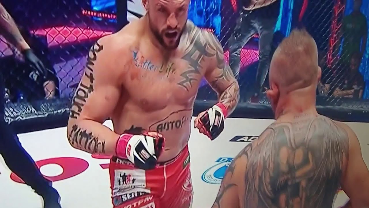 Horror podczas gali MMA. Zawodnik urwał drugiemu ucho. - YouTube