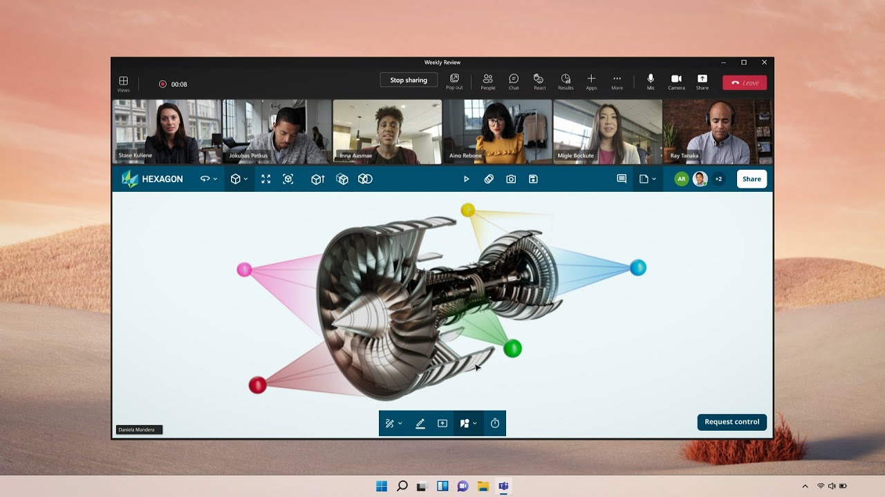 Live Share in Microsoft Teams (Satya Nadella 2022 Build Keynote) - YouTube