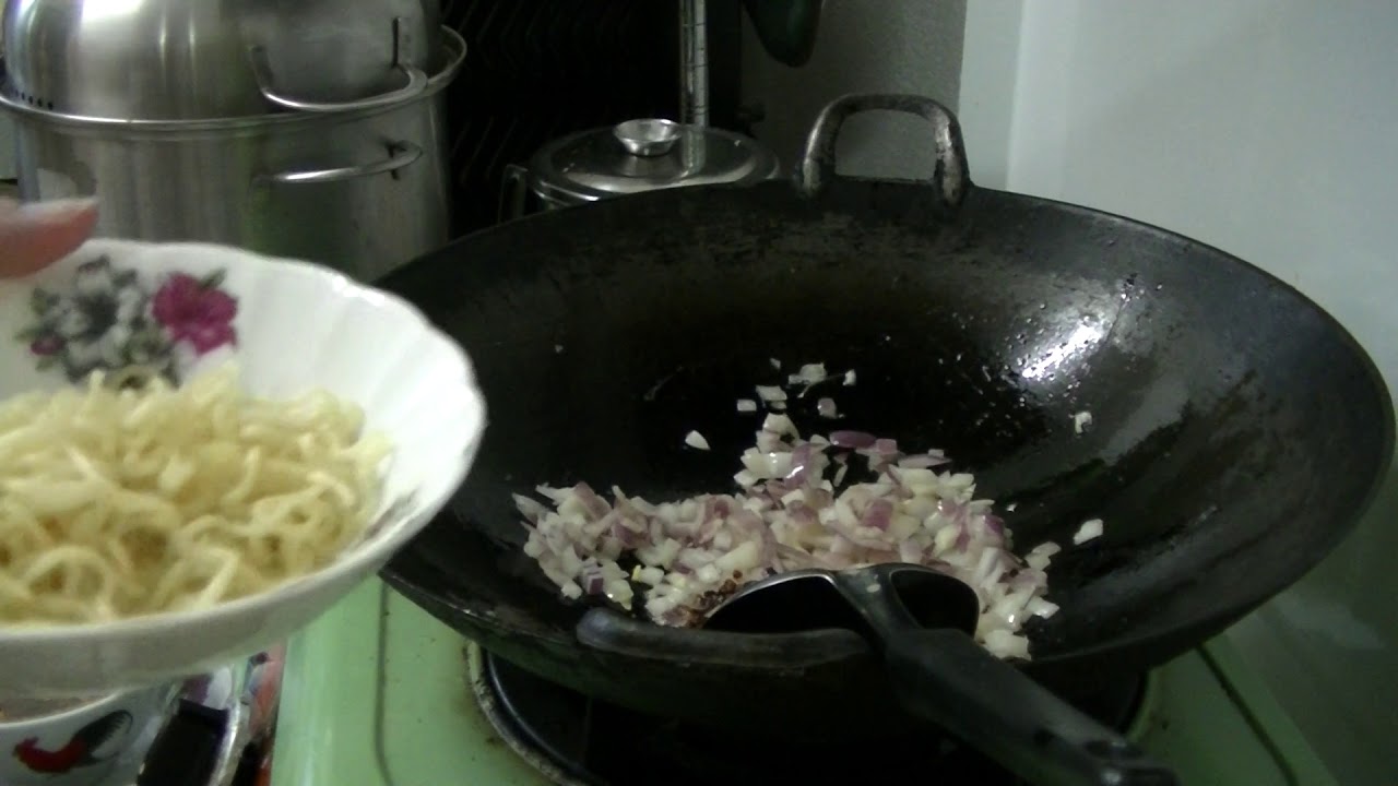 How 2 Make Ugly Unpalatable Fried Rice, 16 Feb 2018 - YouTube