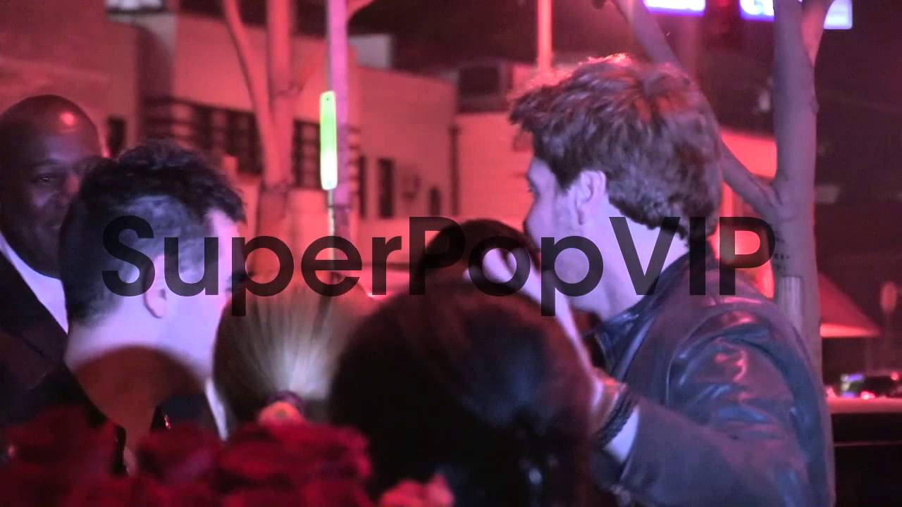Giovanni Agnelli enters Bootsy Bellows in West Hollywood,... - YouTube