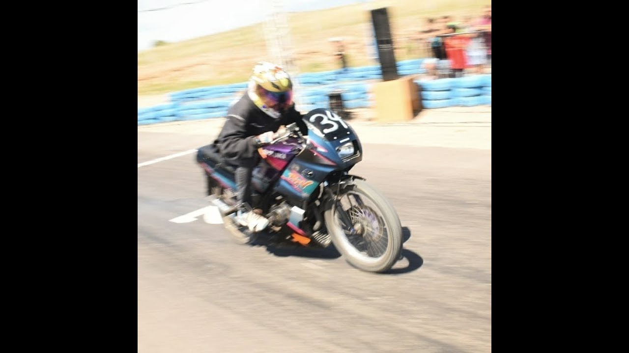 Suzuki RGV 150 - Picadas Bahia Blanca - YouTube