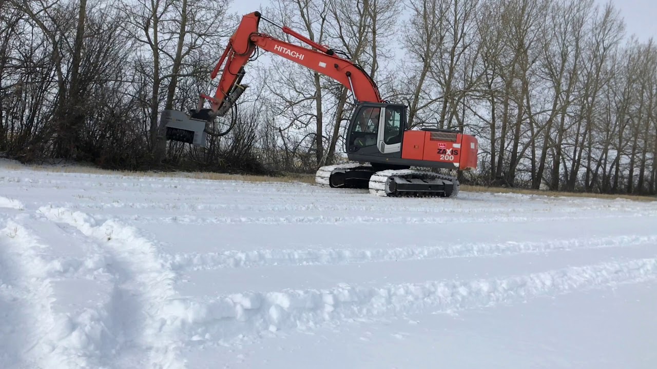 Time Lapse- Track Hoe (Excavator) Mounted Mulcher- Land Clearing ...