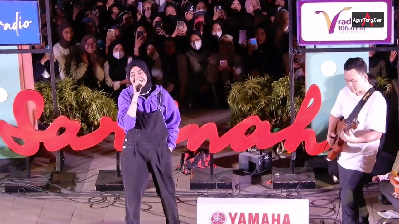 Menghargai Kata Rindu, Just The Way You Are -Salma | At Anjungan Sarinah 2023 - YouTube