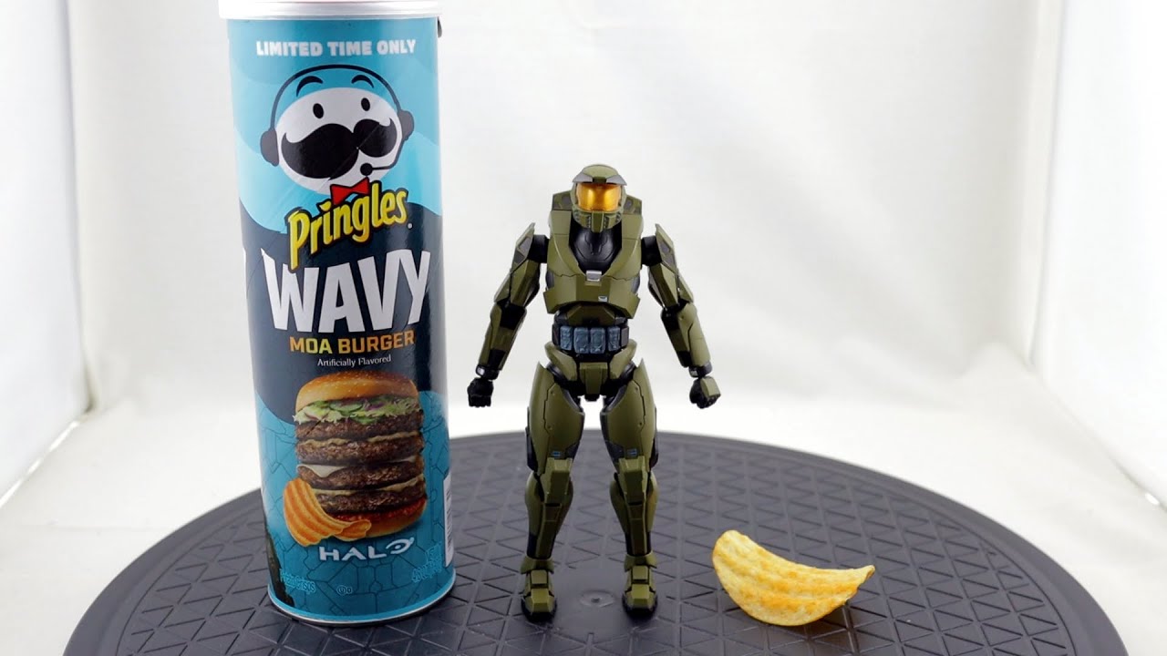 Halo Moa Burger Pringles unboxing & review - YouTube