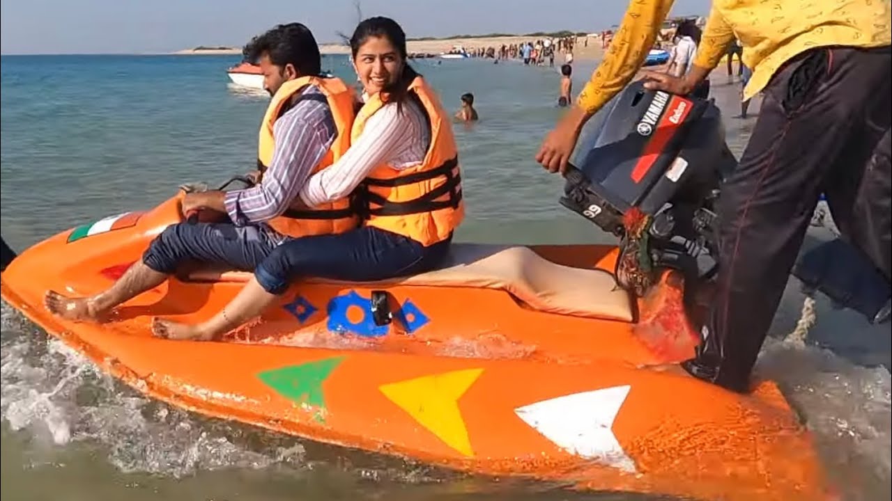 Shivrajpur beach dwarka me bahot enjoy kiya hamne.. water sports # ...