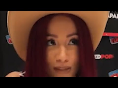 Sasha Banks Snaps at Fan, AEW Collision Rating Up & More! - YouTube