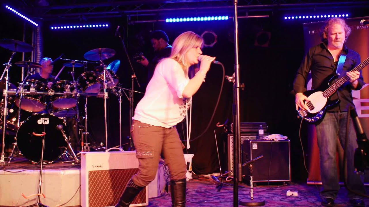 The Sandra Good Band - Hard To Tell - YouTube