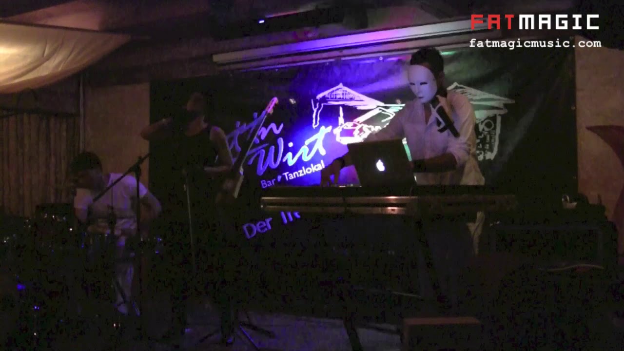 Fatmagic - Connecting Worlds (Live in Villach, AT) - YouTube