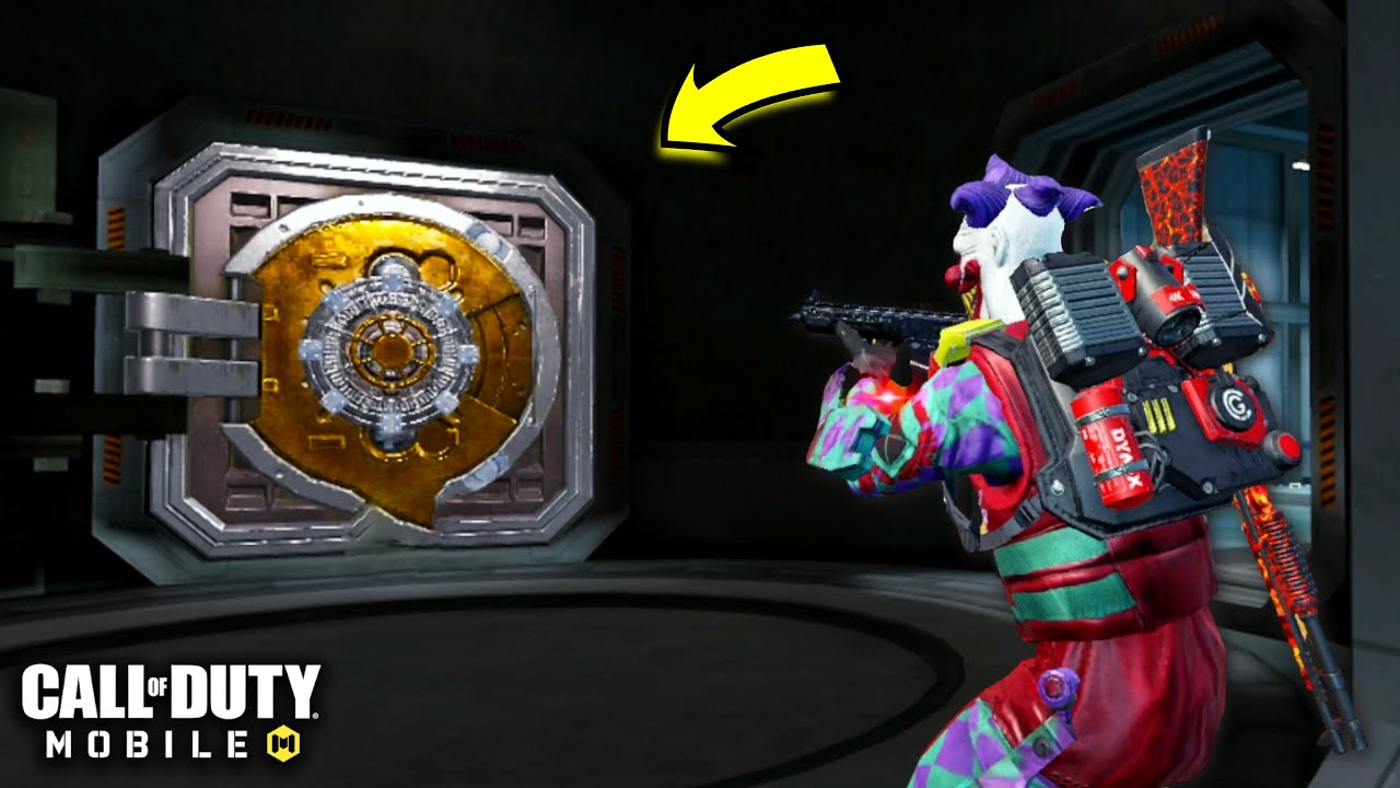 OPENING the SECRET VAULT in COD MOBILE 🤯 (DMZ GAMEPLAY) - YouTube