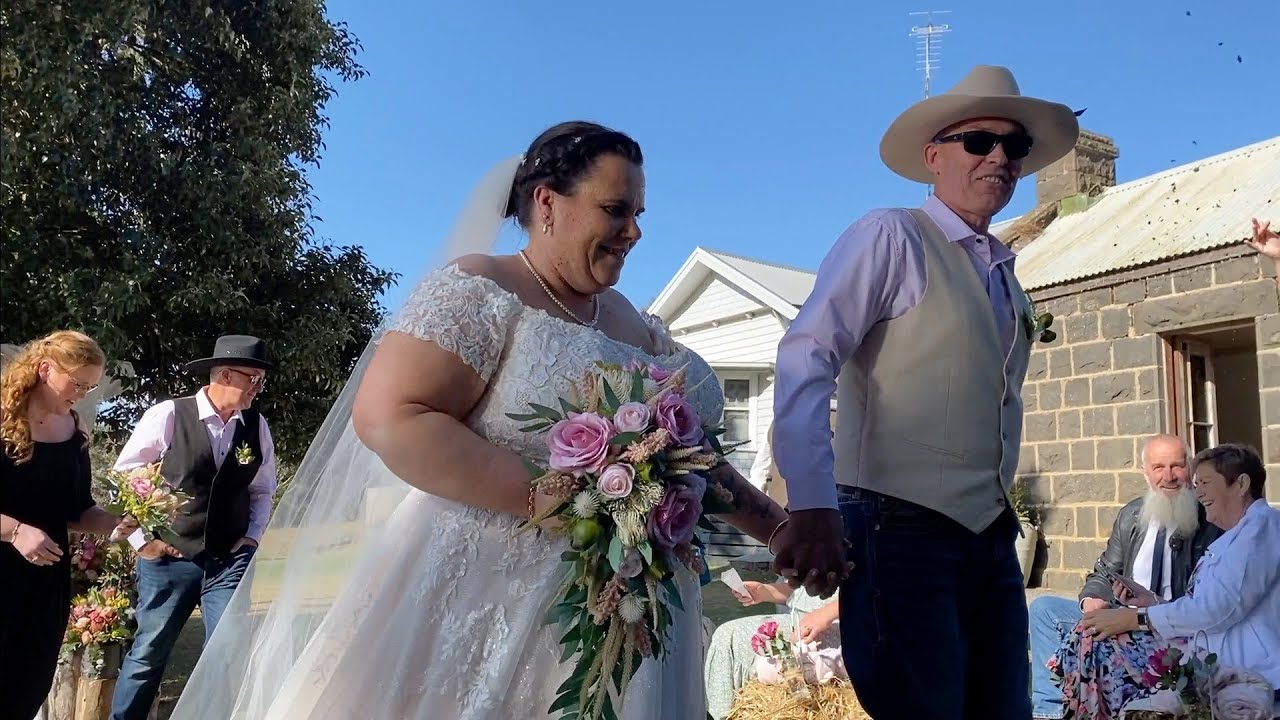 Presenting; Amanda & Billy's Wedding - Butleigh Farm, Murgheboluc ...