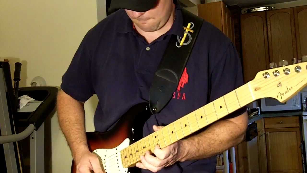 Fender Deluxe Stratocaster with s-1 switching!!! - YouTube