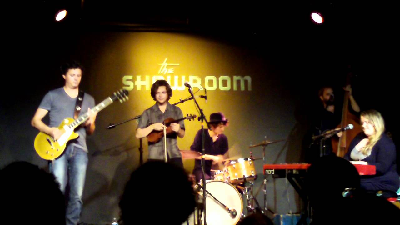 Home in San Antone ~ Warren Hood and the Goods - YouTube