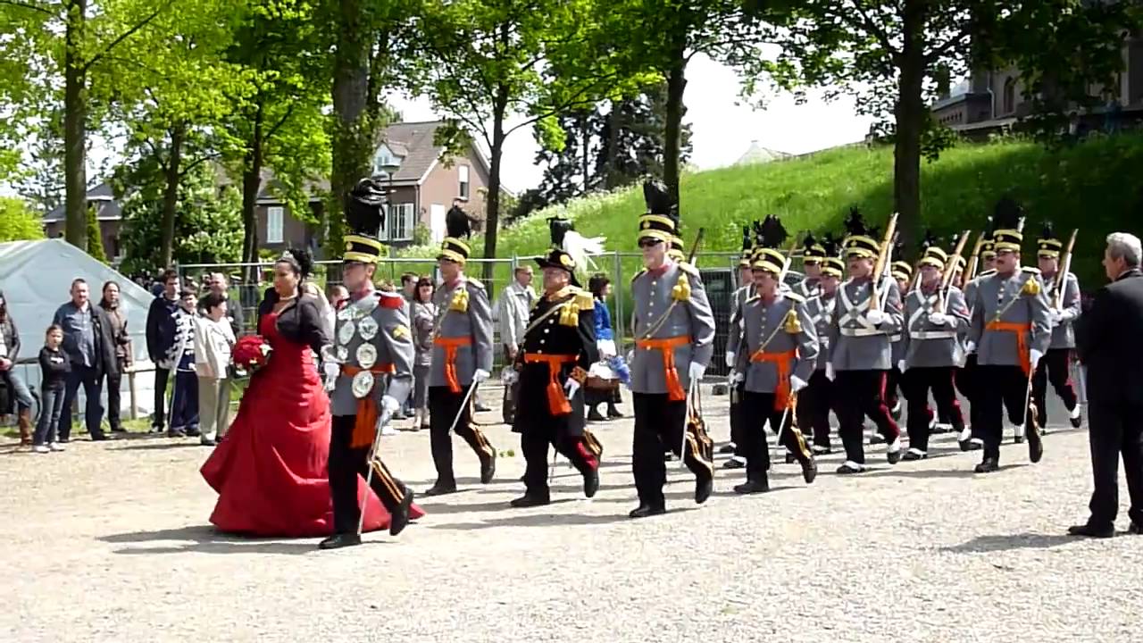 Schutterij St Lambertus Broeksittard 1 - YouTube
