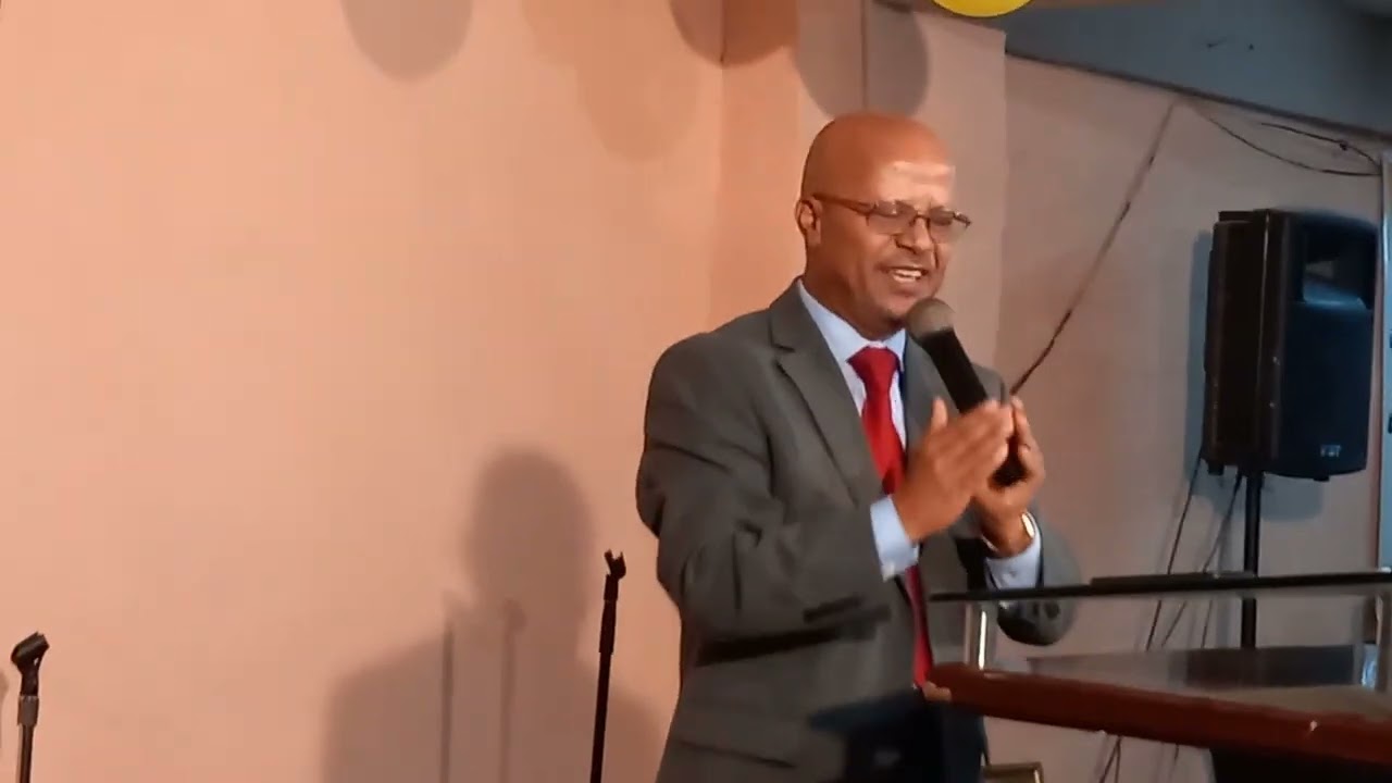 የታደለ ምስጉን ነው! Pastor Singer Tamrat Haile Live Worship at Mehal MKC መጋቢ ...