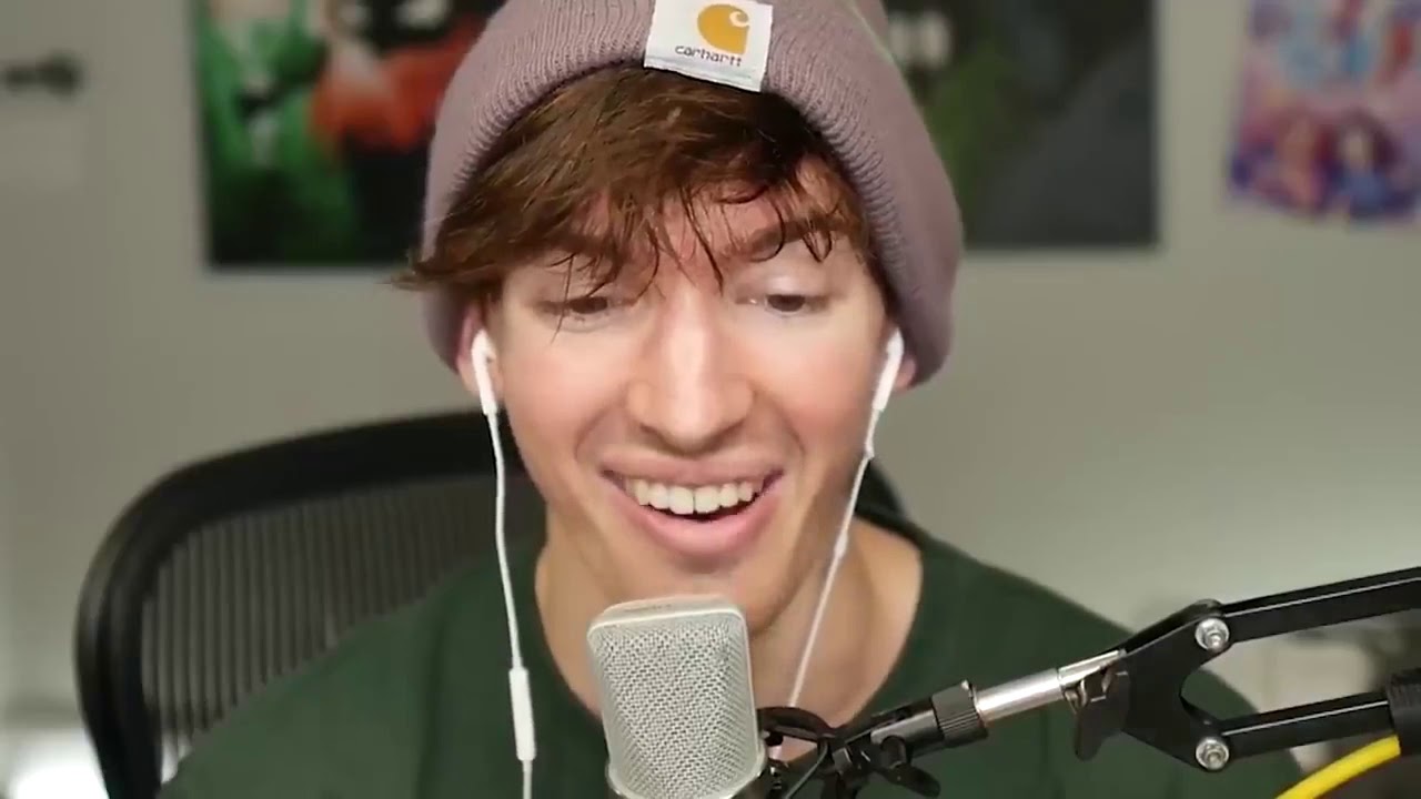 Flamingo! A Roblox VR player was my BODYGUARD. - YouTube