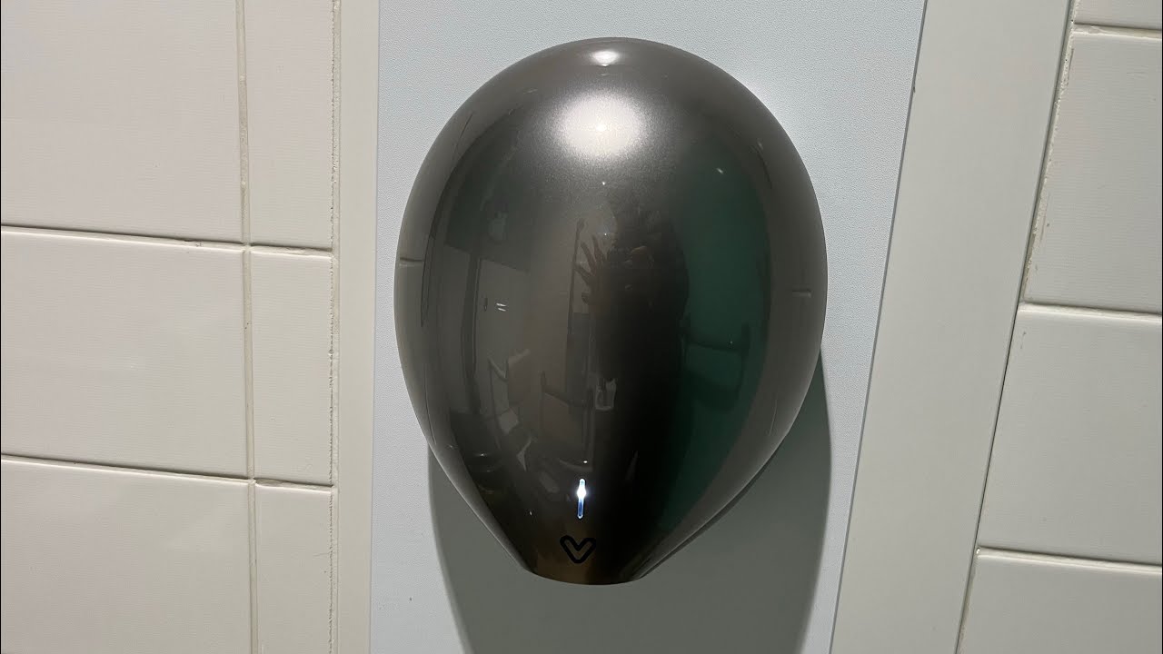 Goodwind Pebble Mini Hand Dryer at Carlisle Train Station - Platforms 4 ...