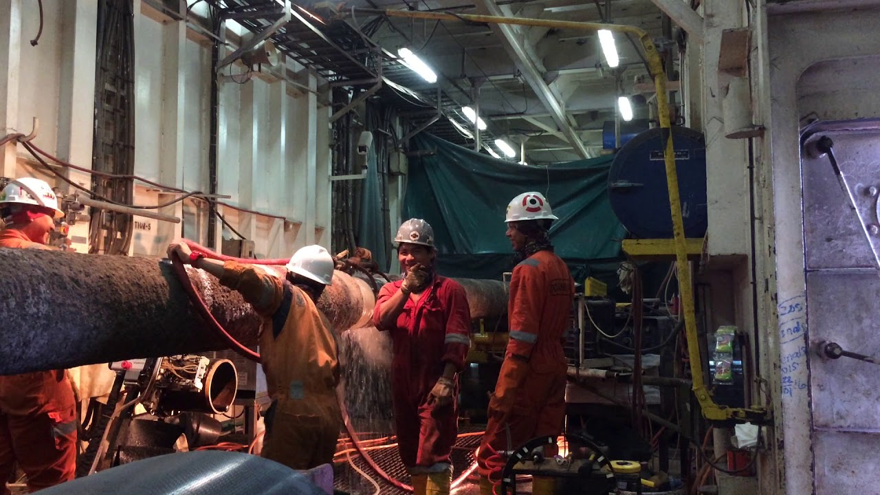 Aut scanner pipe line - YouTube