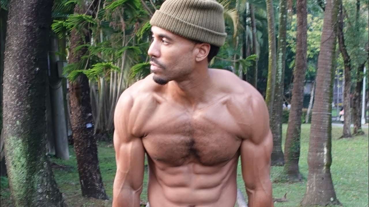 Proper range of motion Do your dips count? - YouTube