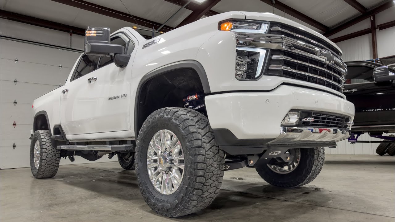 2021 2500hd HC with BDS 5” coilover conversion - YouTube