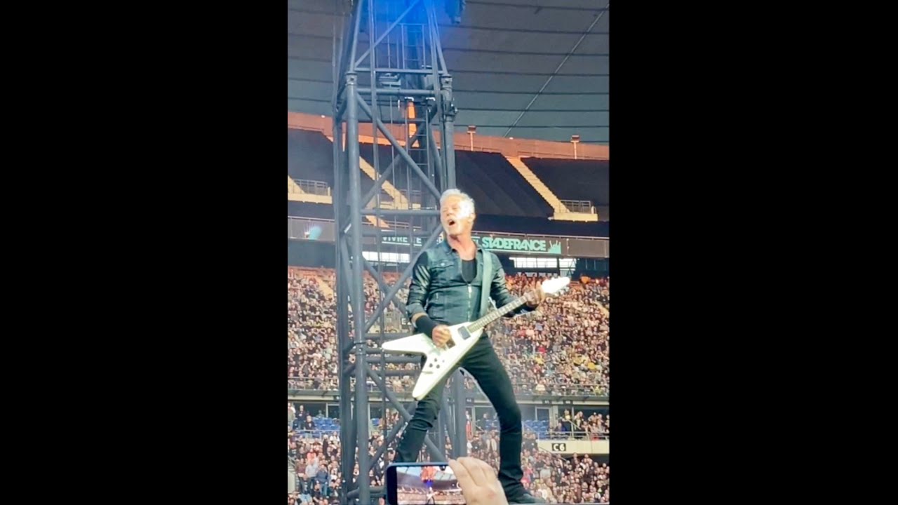 METALLICA in Paris - From the SNAKE PIT - YouTube