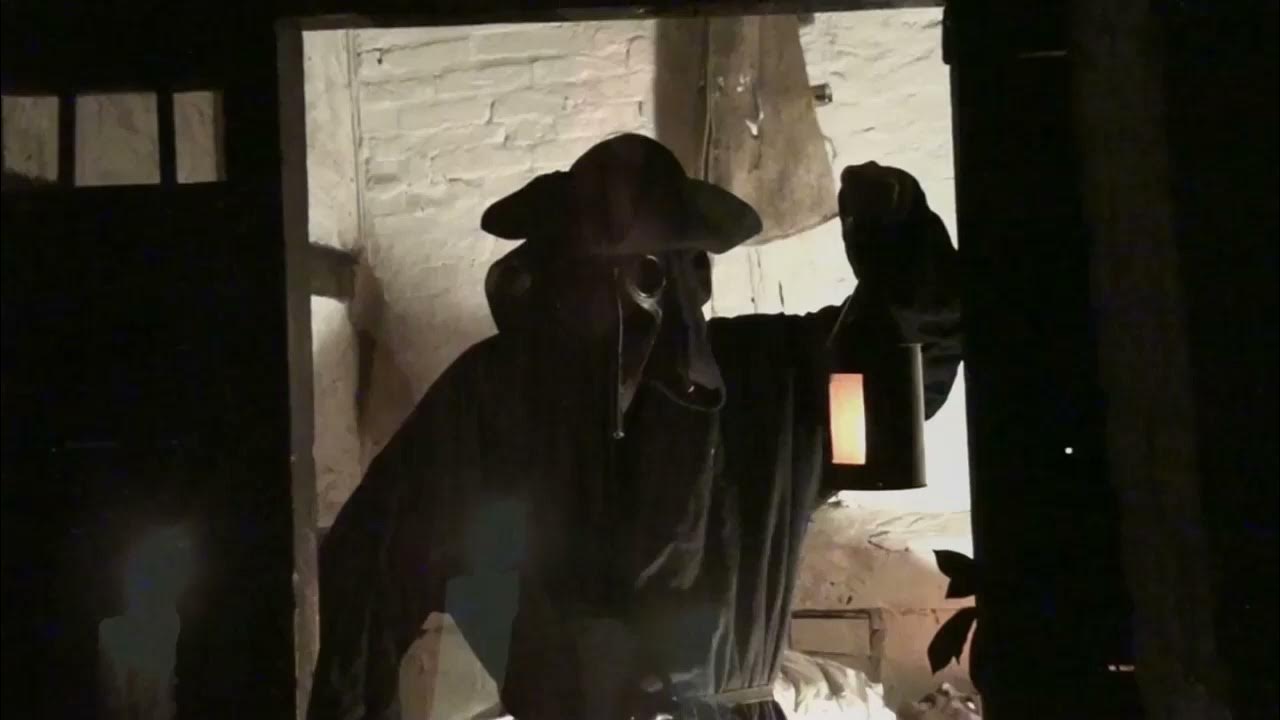 Halloween Haunted House Experience - YouTube