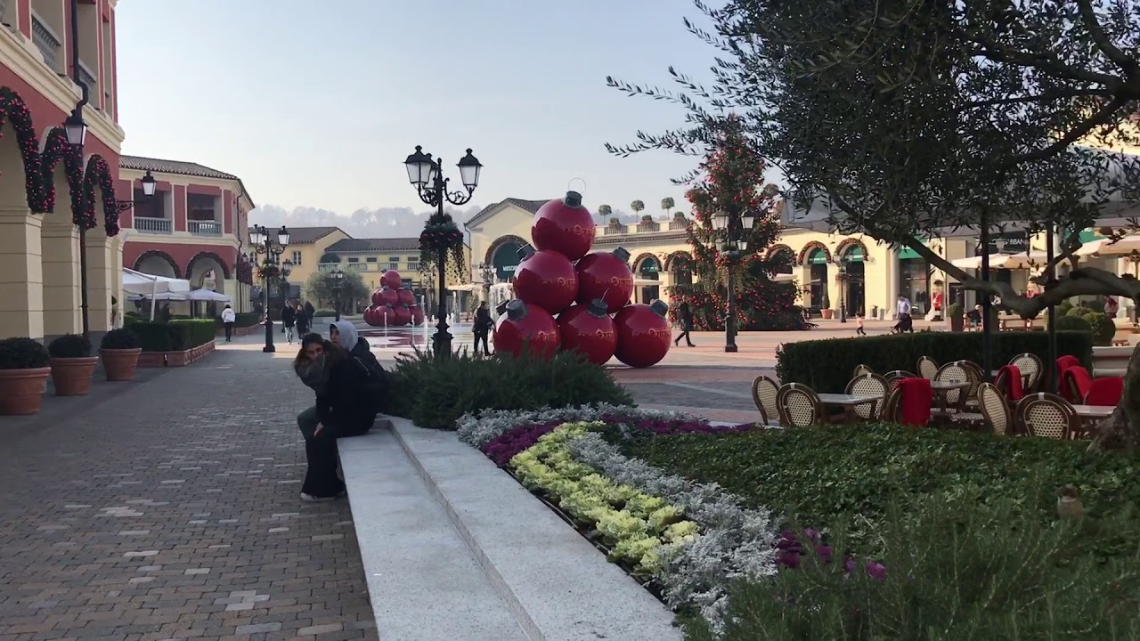 25 November 2017 - YouTube