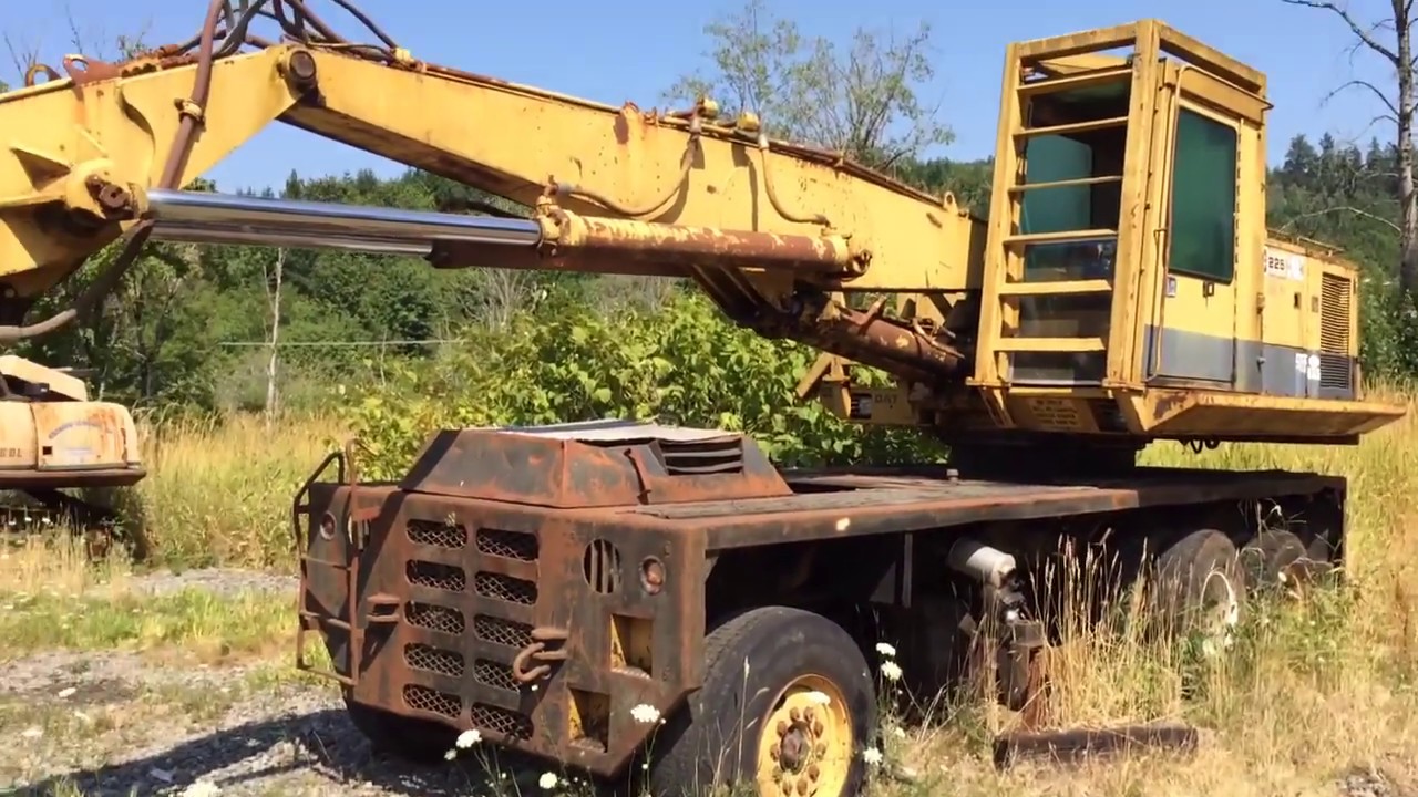 Cat 225 log loader on pierce carrier. - YouTube