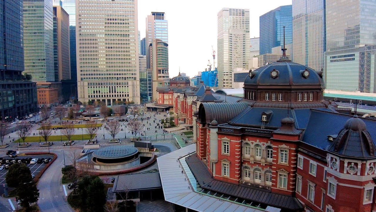 JR Tokyo station view. Marunouchi , Hibiya & Ginza walking tour. Tokyo ...
