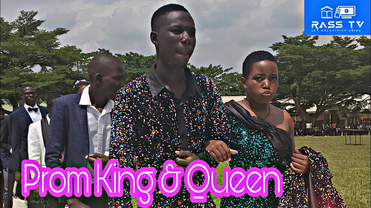 Prom Party: Prom King and Queen lead Red Carpet Walk - YouTube
