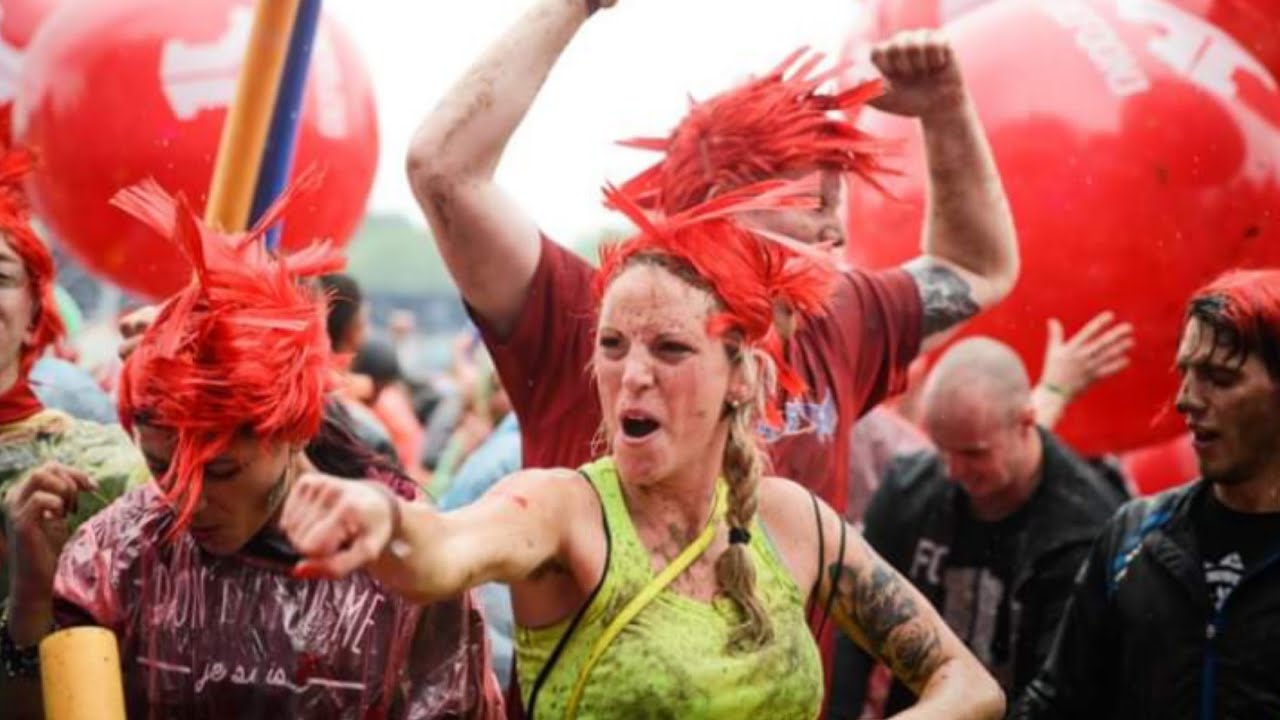 Ran-D - Zombie (Remix Frenchcore) (Akidrazz) (Official Videoclip) - YouTube