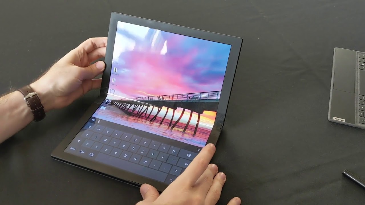Is Lenovo's Folding-Screen Laptop the Future of Computing? - YouTube