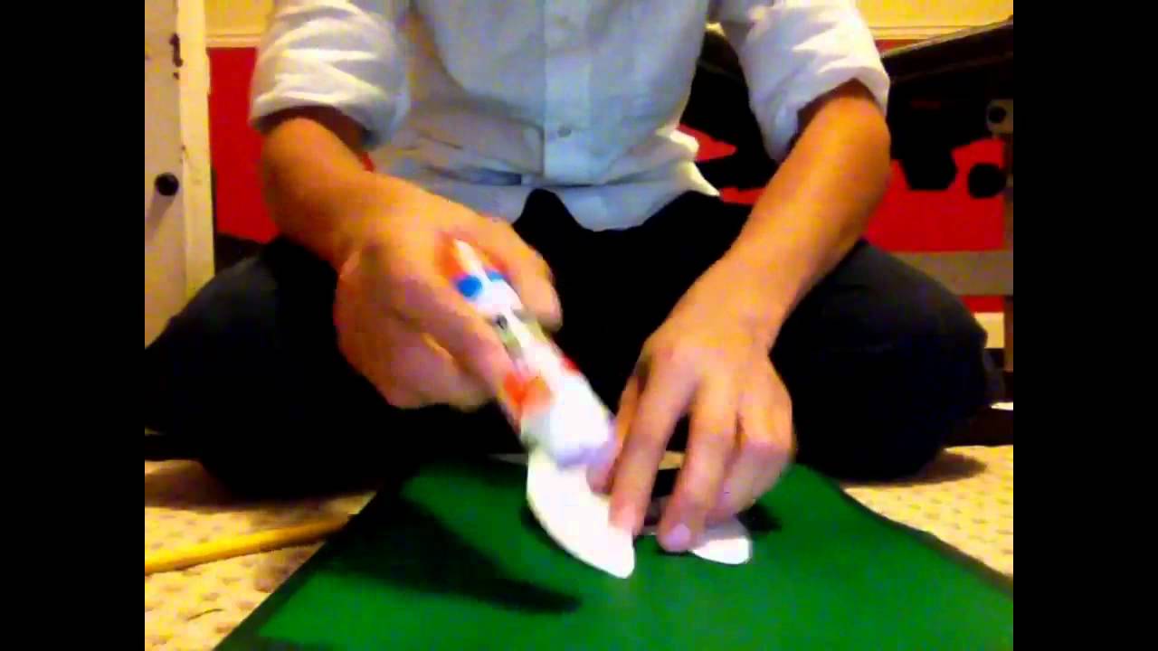 How to make a mini paper surfboard - YouTube