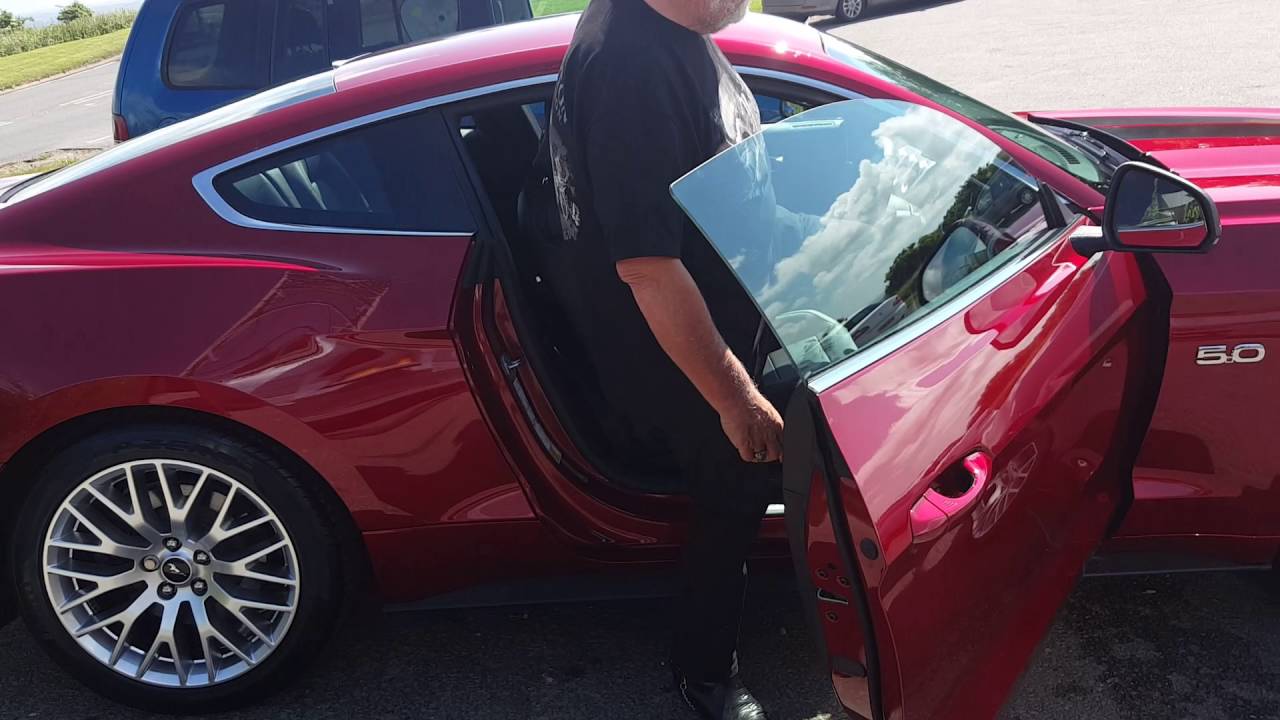 2016 FORD MUSTANG V8 5.0 GT IN BLOOD RED - YouTube