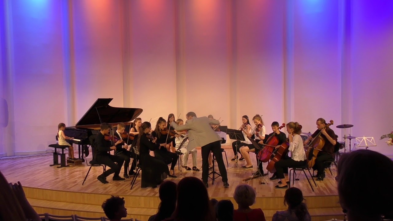 V.A. Mocarts " Allegretto", Siguldas Jauniešu kamerorķestris, soliste ...