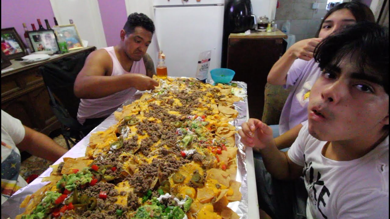 GIANT TABLE OF NACHOS & NBA FINALS | LifeWithTheGarciaFamily - YouTube
