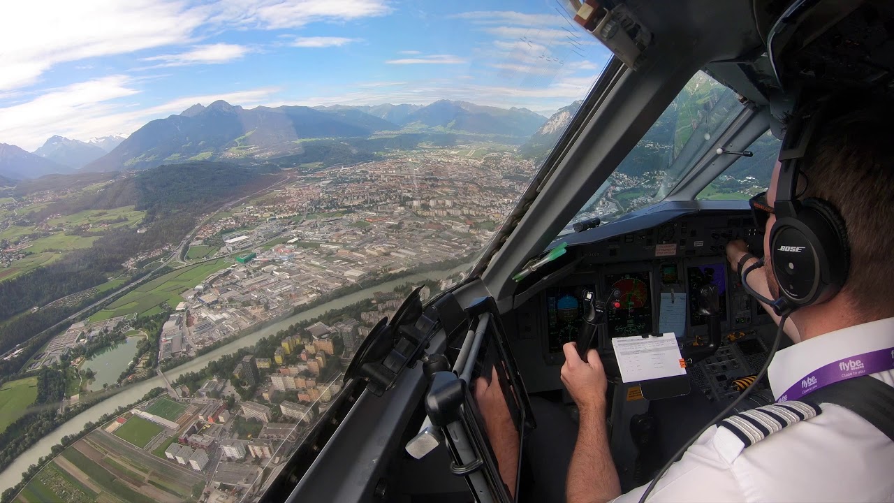 LOWI Innsbruck RWY26 Special LOC/DME East Approach - YouTube