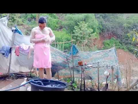 ngintip janda mandi di pergunungan yang segar dan adem gunung nyan besar_besar - YouTube