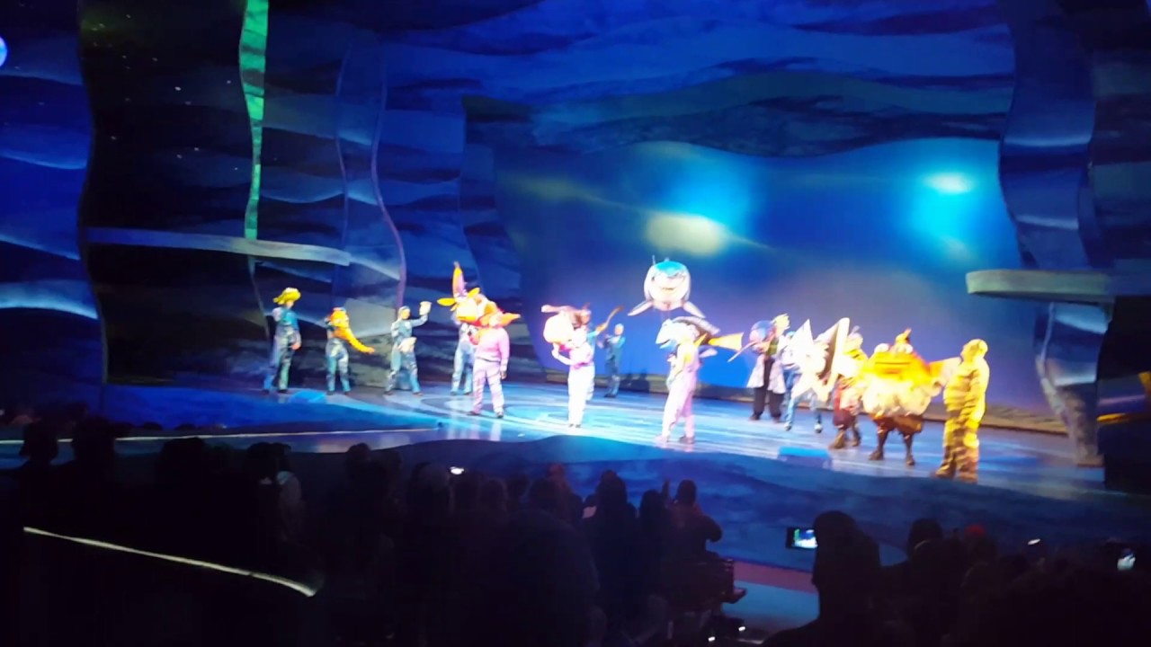 Finding nemo live on stage - YouTube
