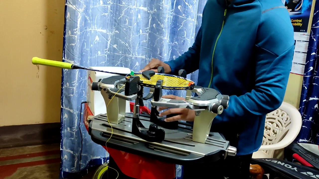 Yonex Astrox 100 zz stringing with yonex pattern - YouTube