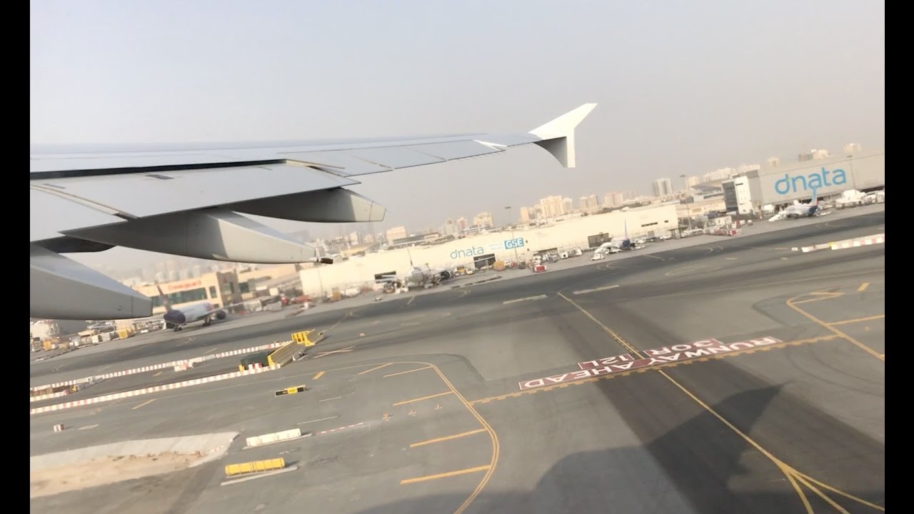 Airbus A380 Emirates Take Off in Dubai - YouTube