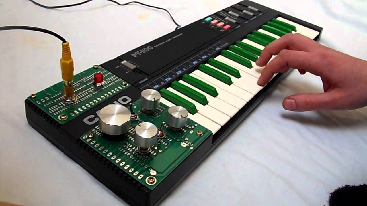 RC CIRCUIT BENT CASIO PT-100 KEYBOARD SYNTH / SYNTHESISER - YouTube