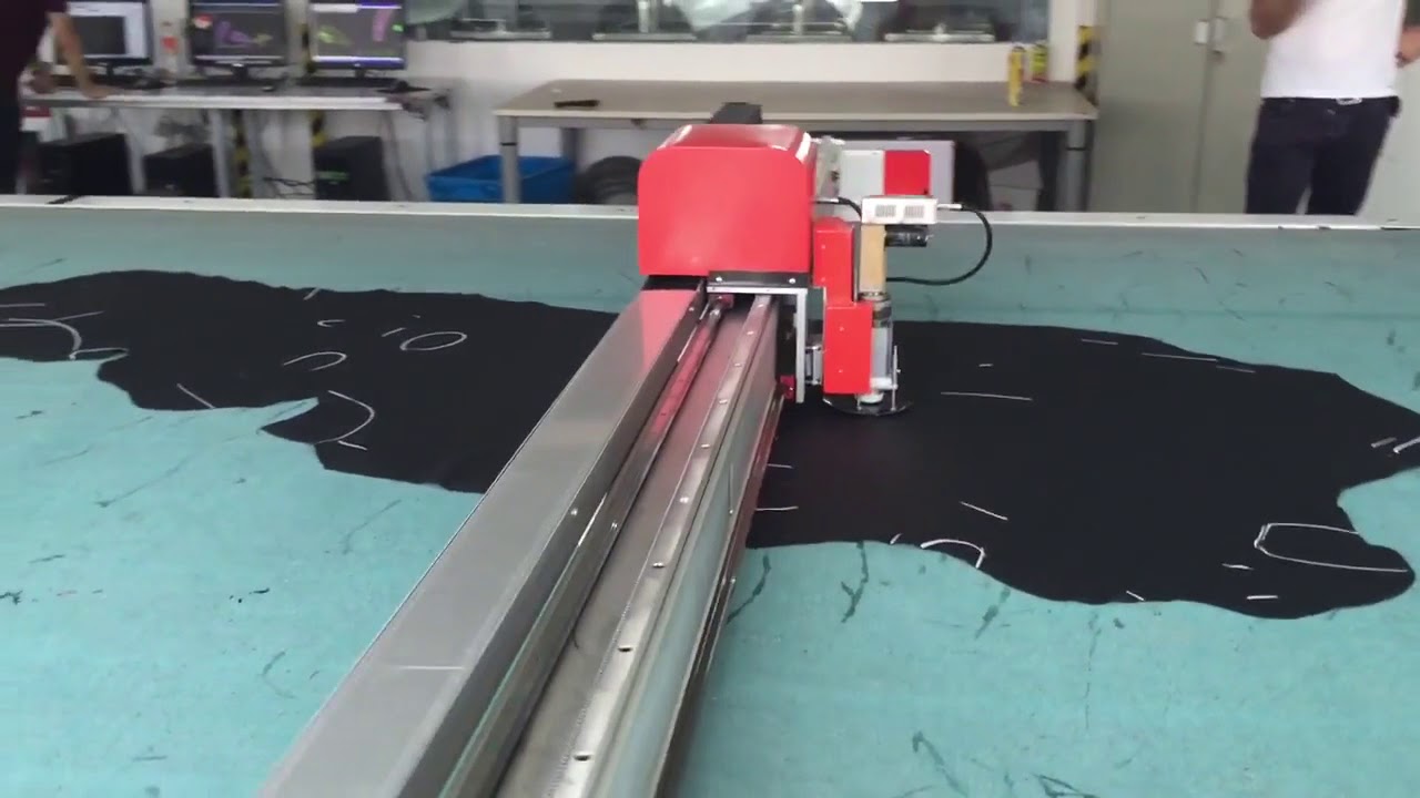 IECHO LCP Leather Cutting Machine - YouTube