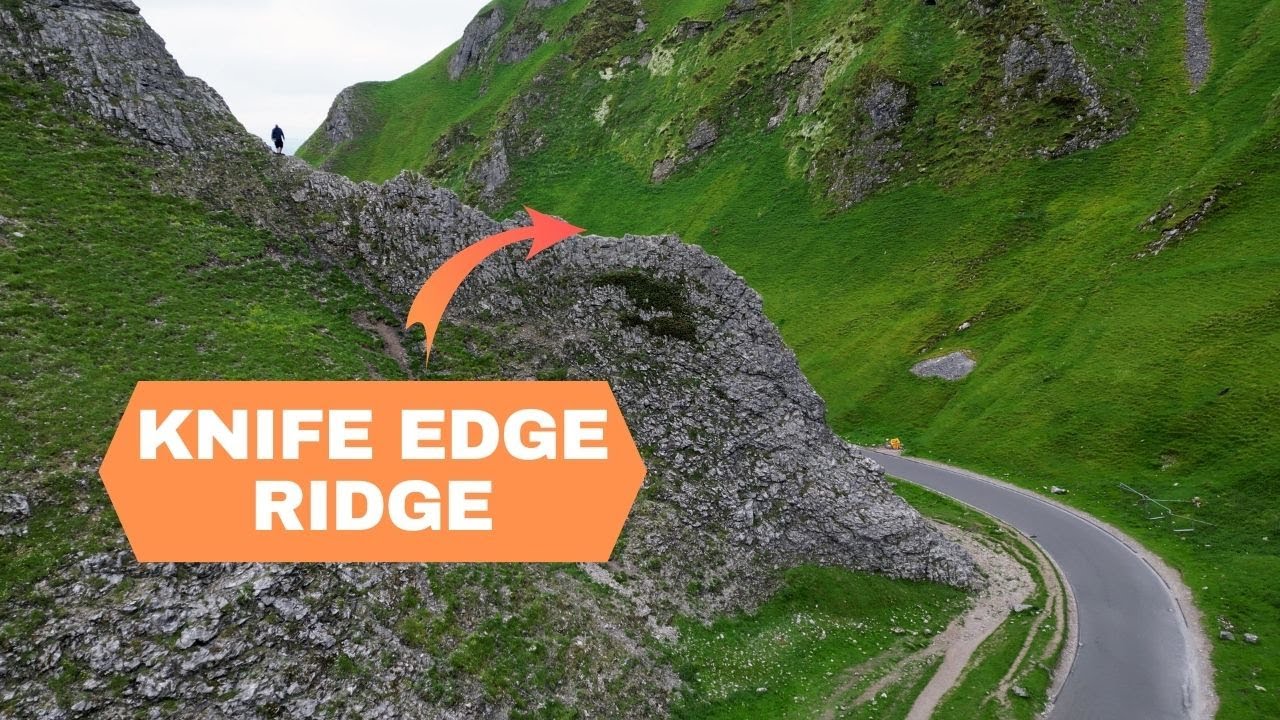 Elbow Ridge Scramble in the Peak District [Winnats Pass] - YouTube