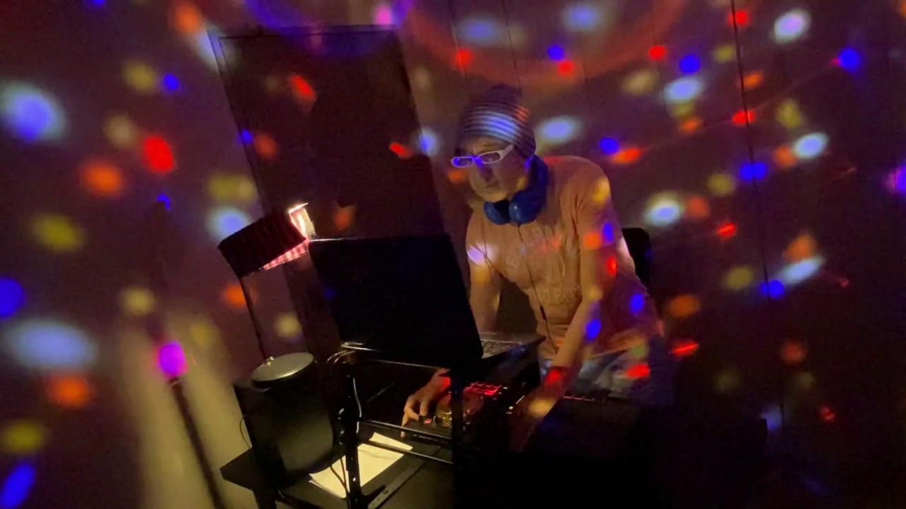 Dance! Non stop Funk & Disco mixing in early 80’s - YouTube