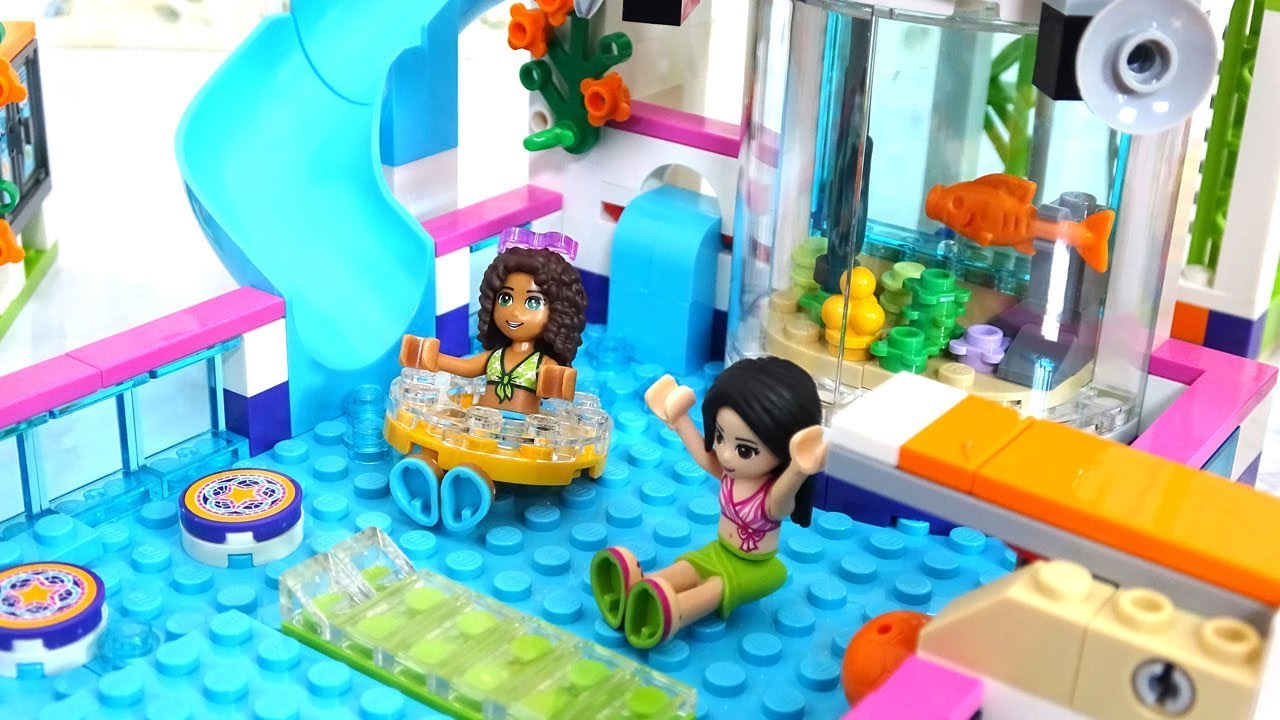 Lego Friends Doki Doki Water Park 41313 - YouTube