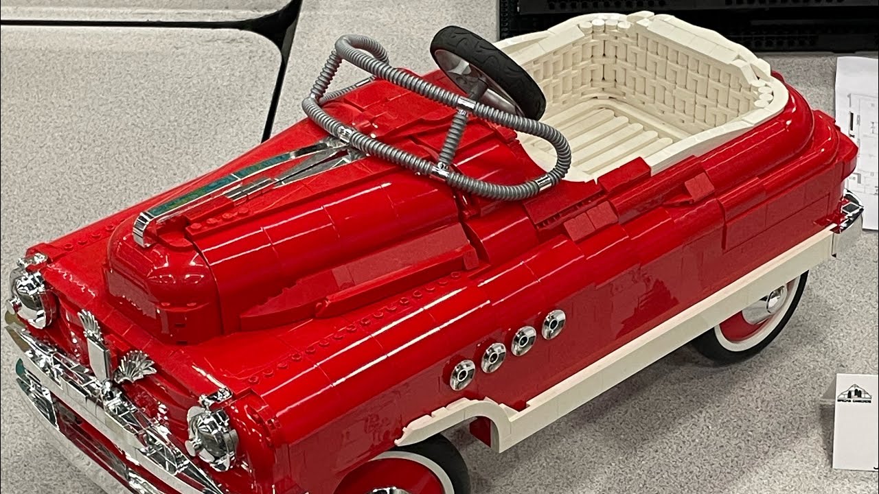 LEGO Murray Torpedo Roadmaster - Bricks Cascade 2022 - YouTube
