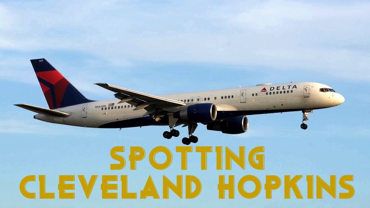 17 Minutes of Plane Spotting @ Cleveland Hopkins Beautiful Weather and ...