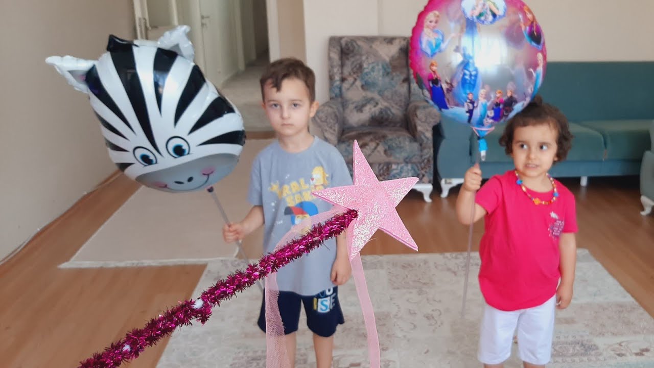 Pepee Uçan Balon Alıyor,Uçan Balon Videoları |Fun Kids Video - YouTube
