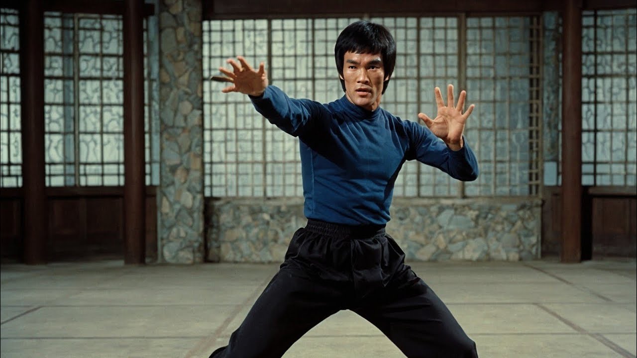 Bruce Lee’s FASTEST Strikes – How to Train Like the Dragon - YouTube