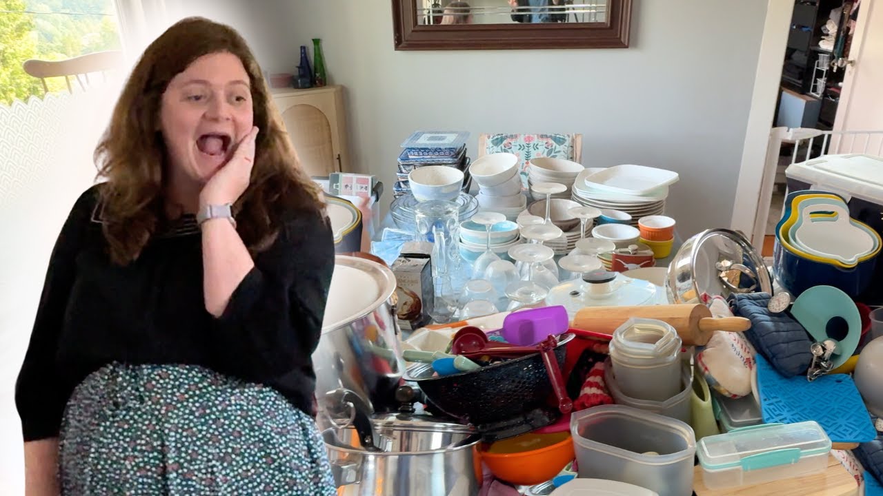 Kitchen Clutter OVERWHELM 😳 Shocked Mother gets a Reality Check - YouTube
